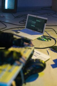 Everything You Need to Know About Call Center Fraud | SupportZebra