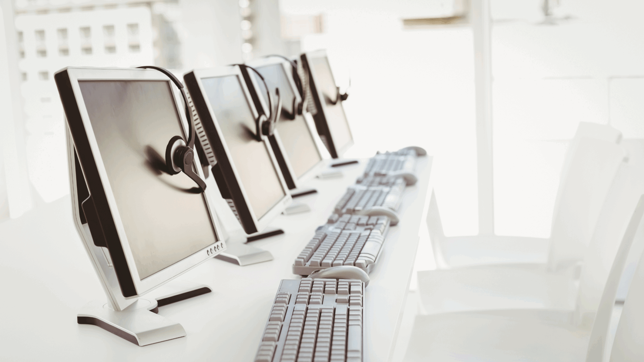 Remote Call Centers vs. Traditional Call Centers | SupportZebra